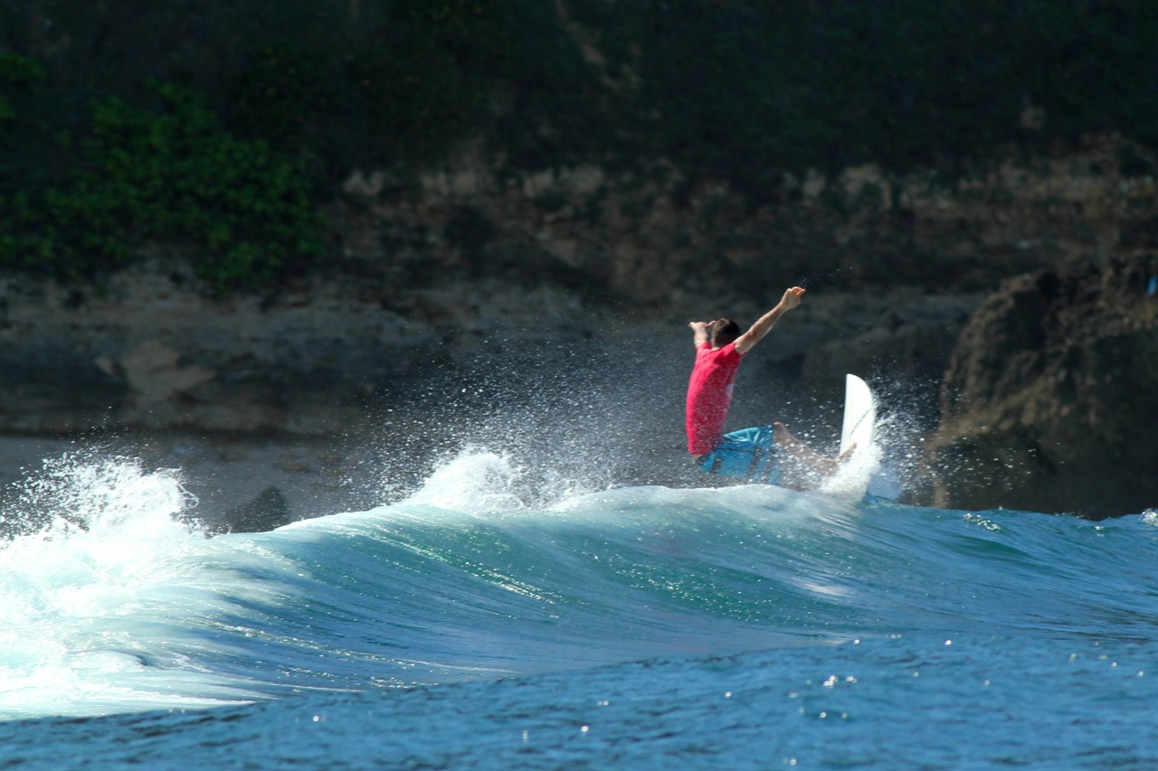 Boat tripping for waves - The Ticket to Ride Journal